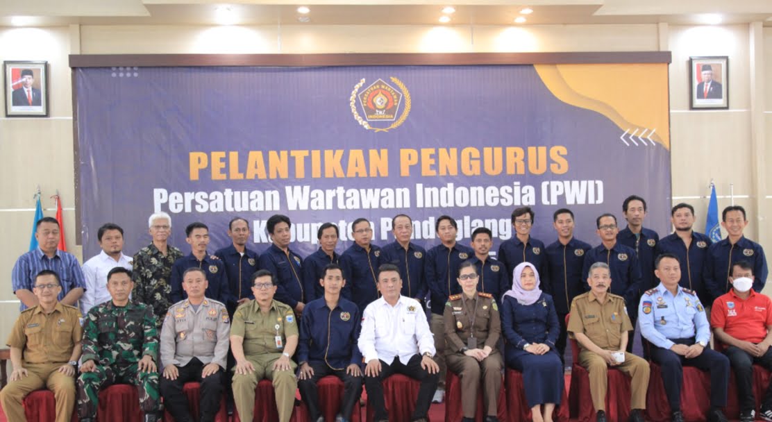 Pengurus PWI Pandeglang Periode 2022-2025 Resmi Dilantik - Fakta Hukum Indonesia