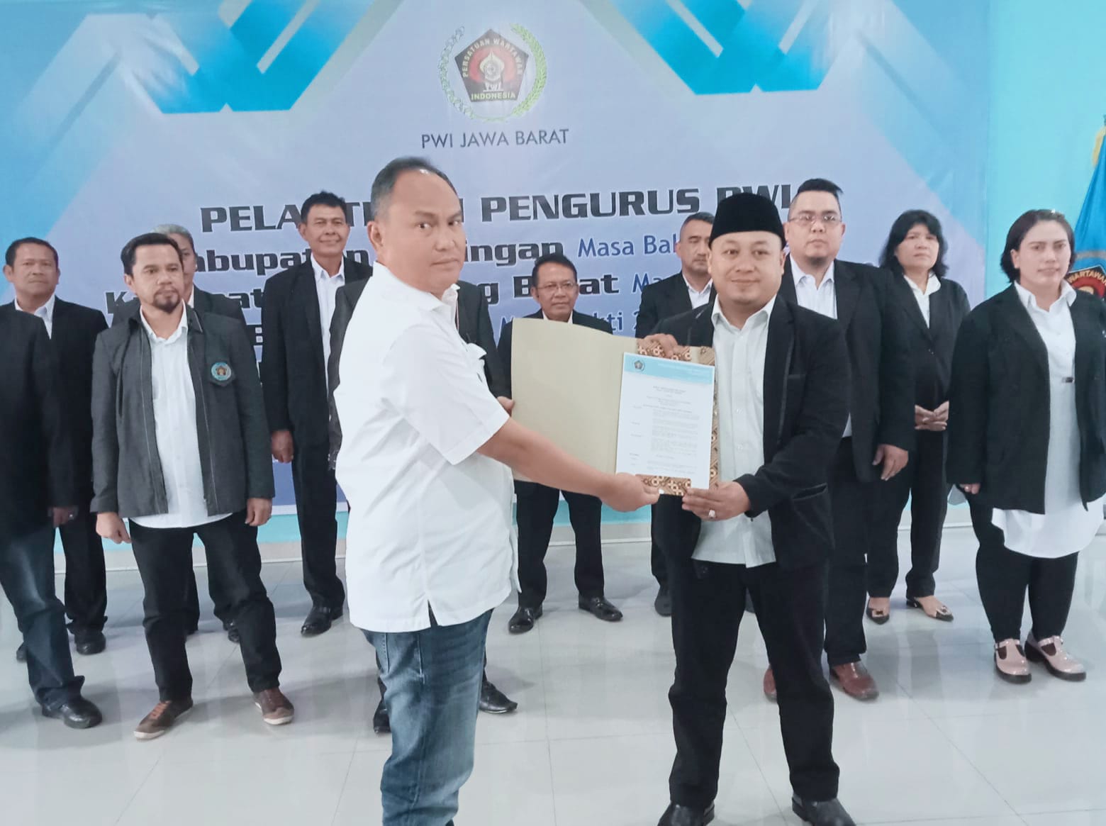 Ketua dan Pengurus PWI Bekasi Periode 2024-2027 Resmi Dilantik - Fakta Hukum Indonesia